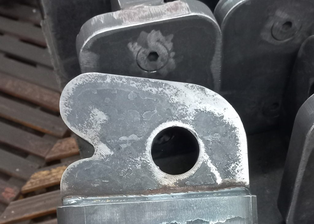 Manganese Spreader Slides - ADVANCED MAXFORCE